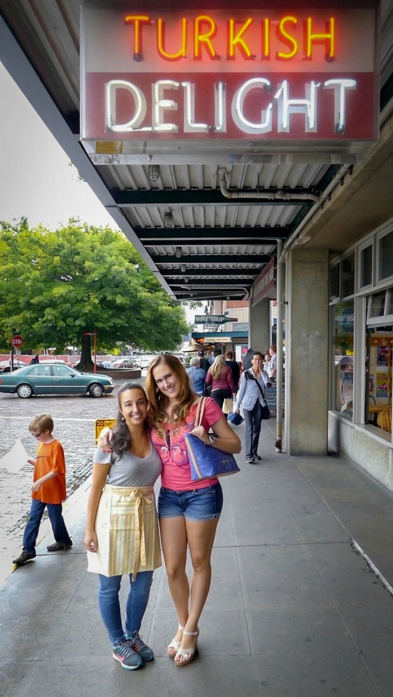 Pike Place Market | A Seattle Must-Visit - Katherine Chloé Cahoon
